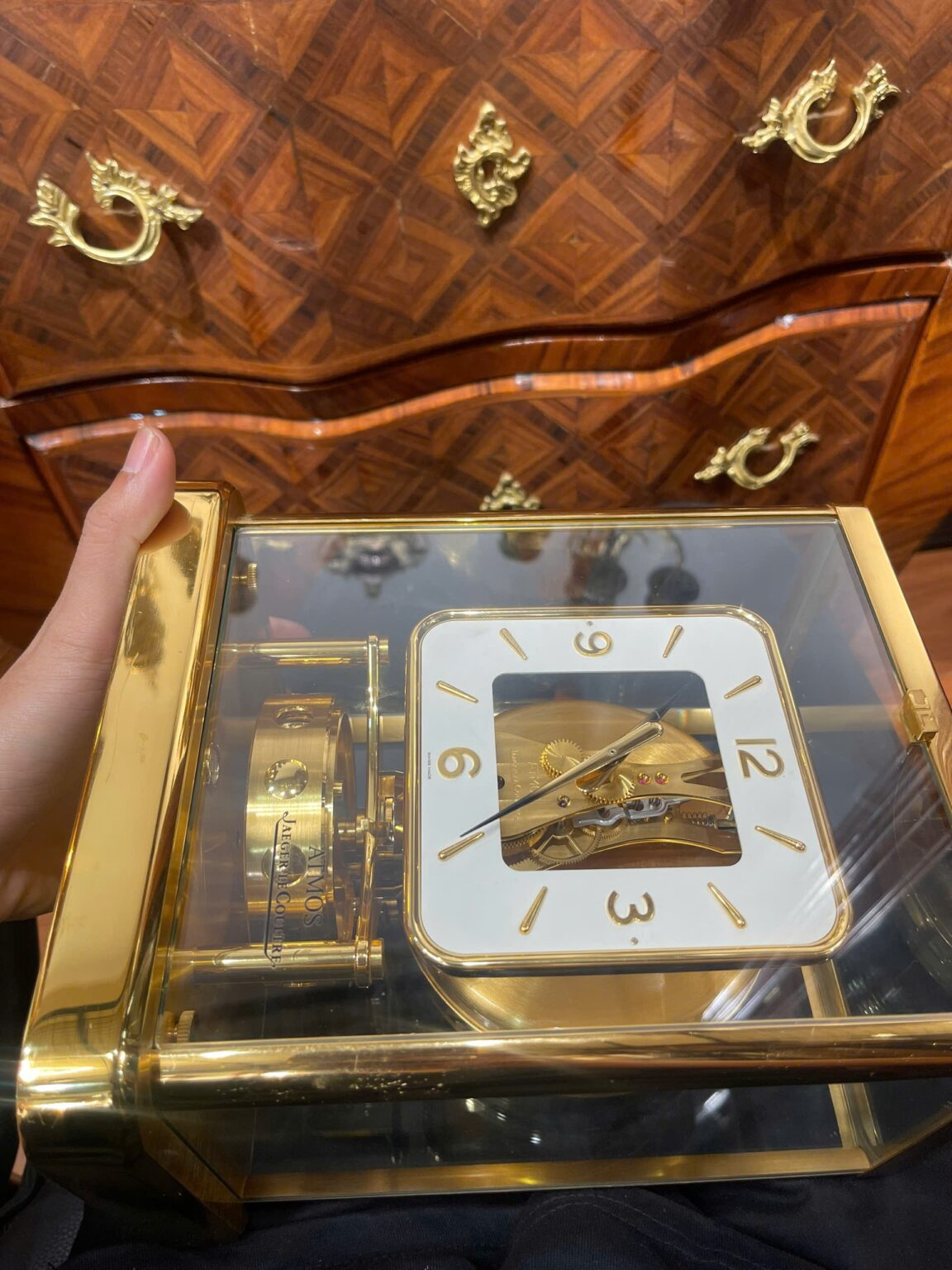 Đồng Hồ Vĩnh Cửu Atmos 540 Thuỵ Sỹ Phiên Bản Chấm Bi Luxury